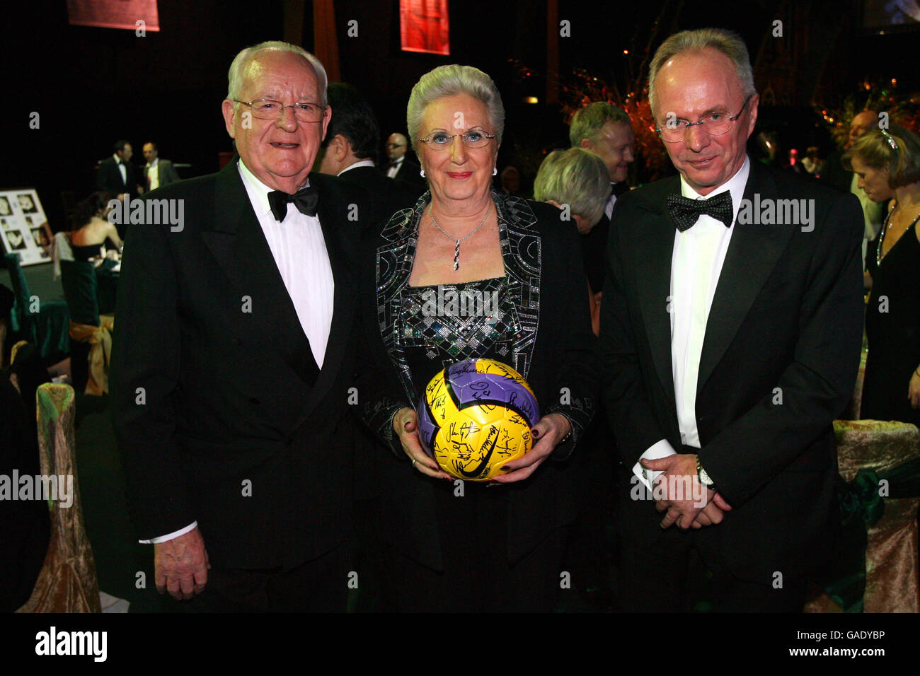 Soccer - PFA Gala Dinner - GMEX Centre. Manchester City Manager Sven ...