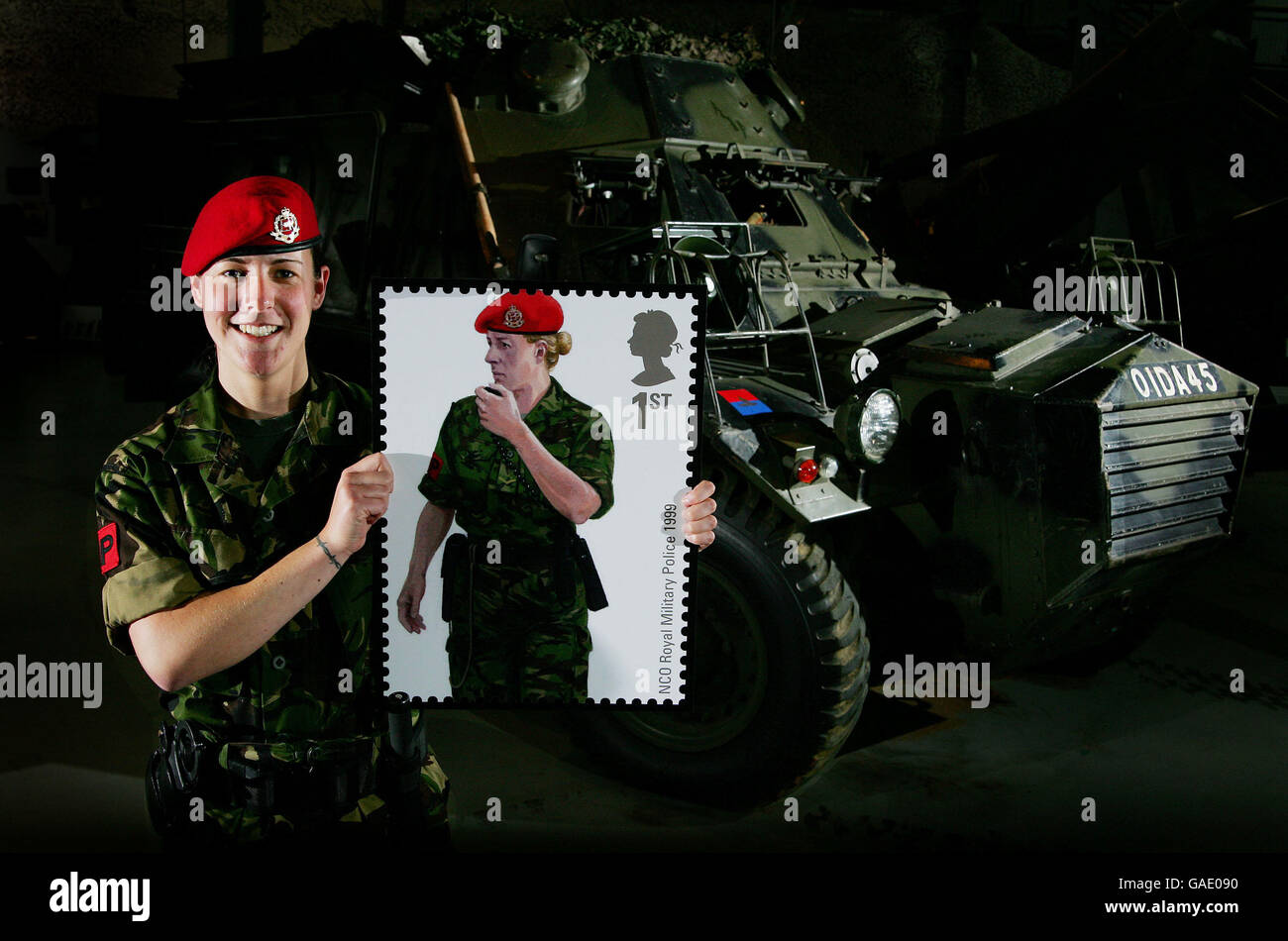 One 1st class stamps hi-res stock photography and images - Alamy