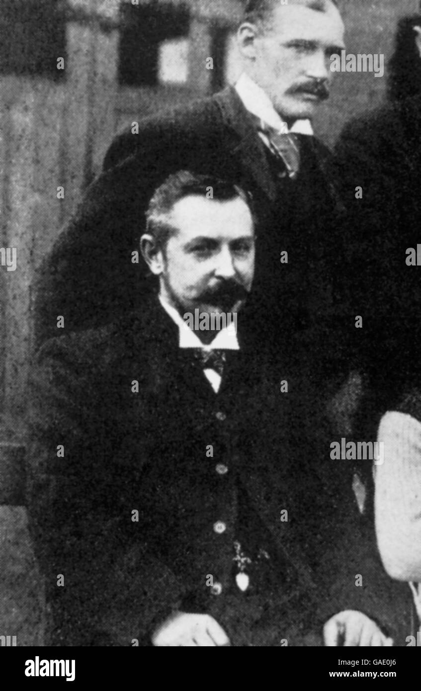 George ramsay villa hi-res stock photography and images - Alamy