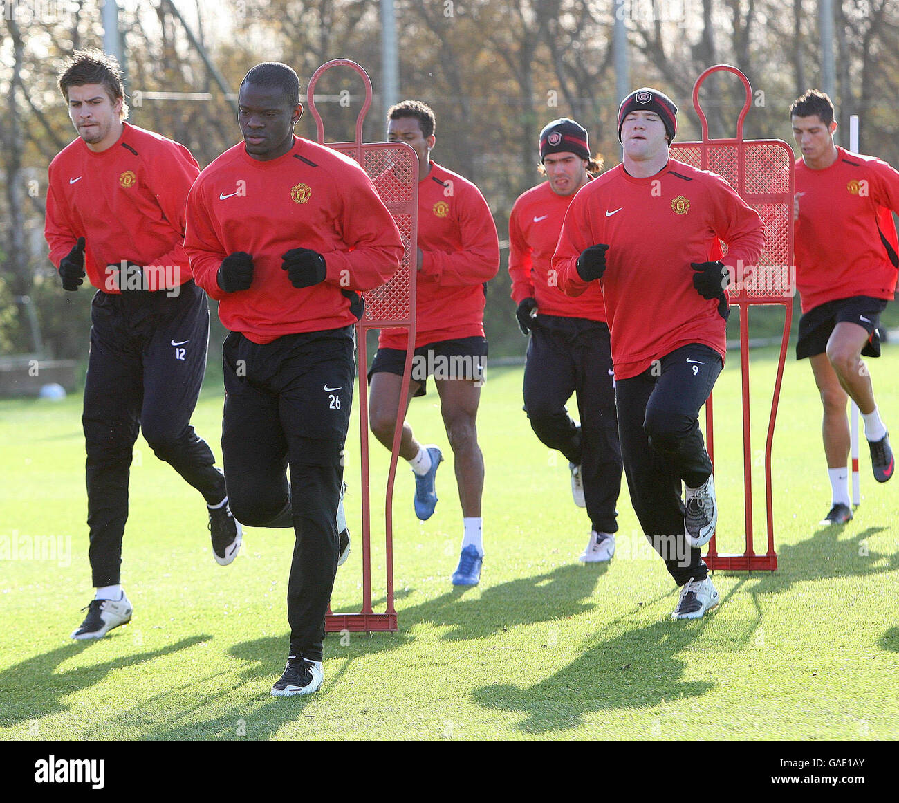 Football training mannequins hi-res stock photography and images - Alamy