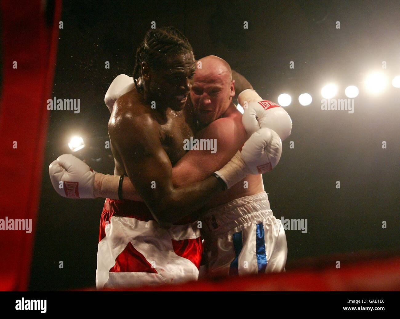 Boxing heavyweight bout audley harrison v dominic negus hi-res stock ...