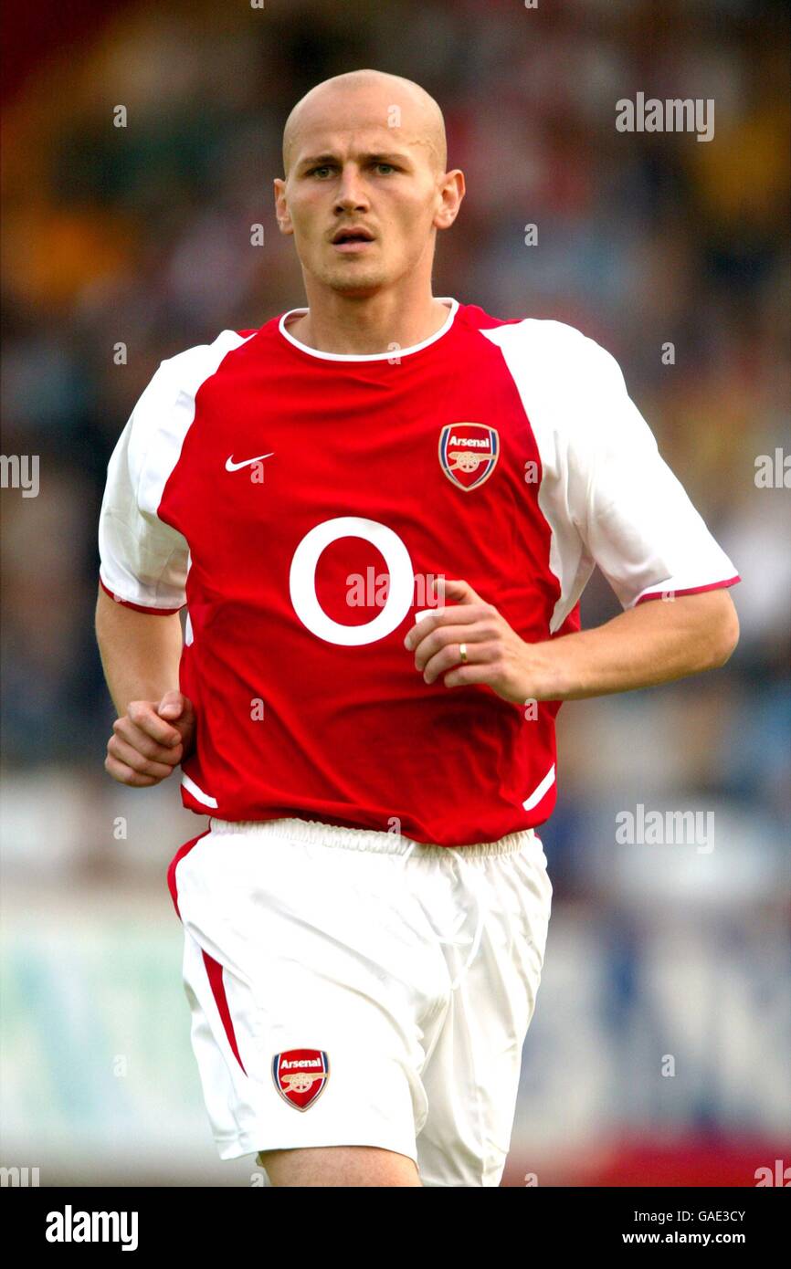 Soccer friendly stevenage borough v arsenal hi-res stock photography ...