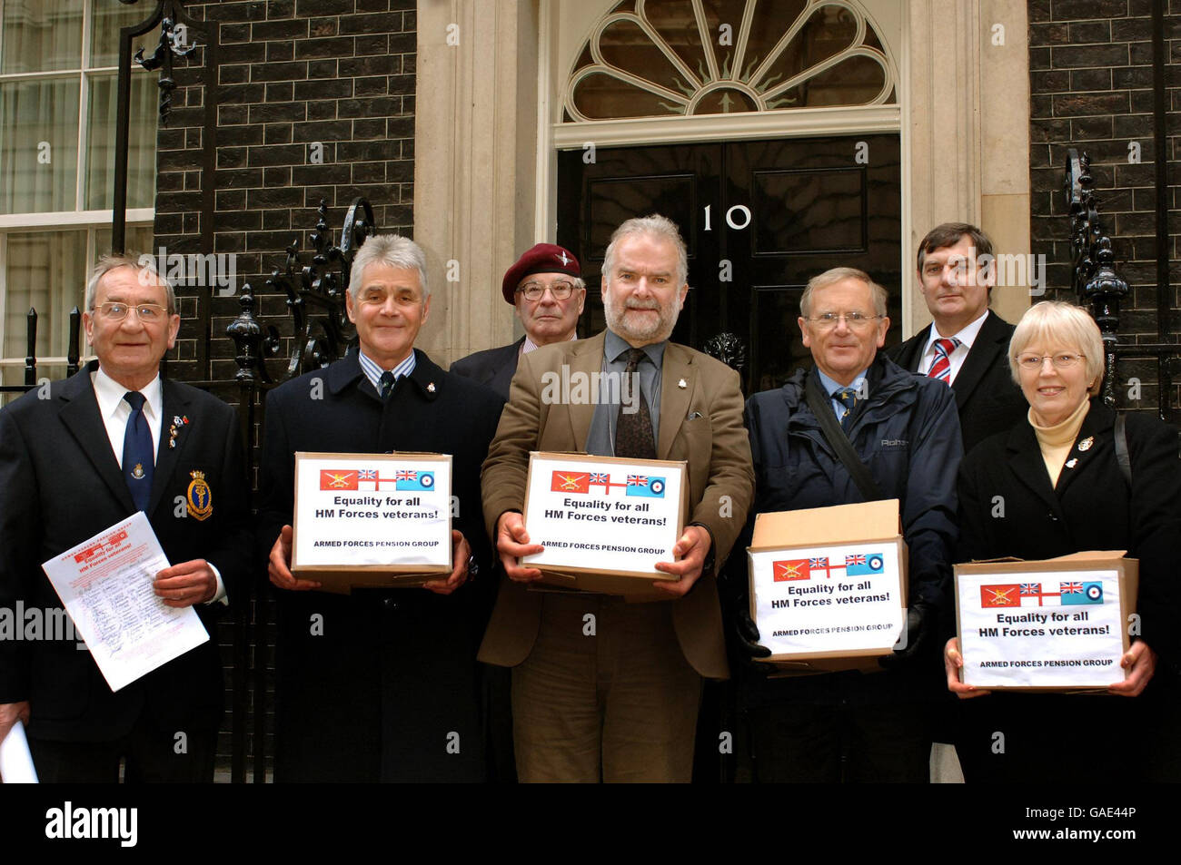 Mike steel left the chairman of the armed pension group hi-res stock ...