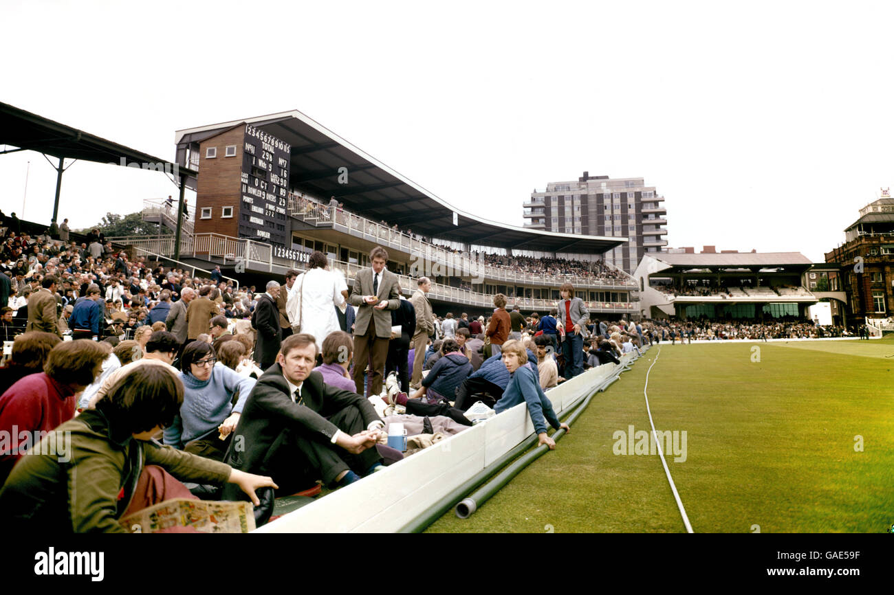 Cricket - The Ashes 1972 - 2nd Test - England v Australia - Lord's ...