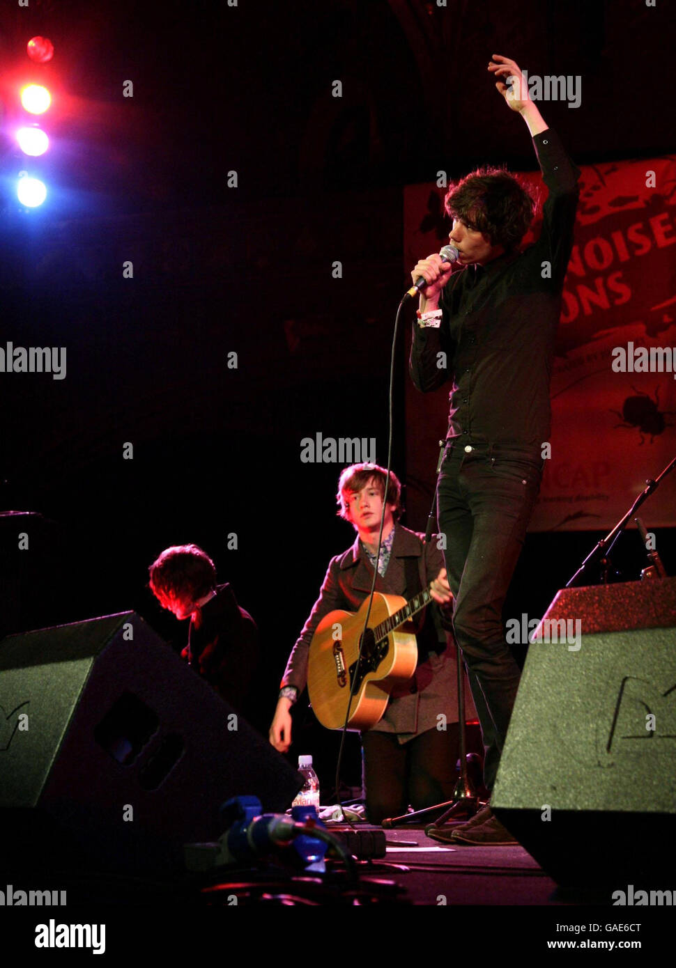 Little Noise Sessions - Joe Lean & The Jing Jang Jong Stock Photo - Alamy