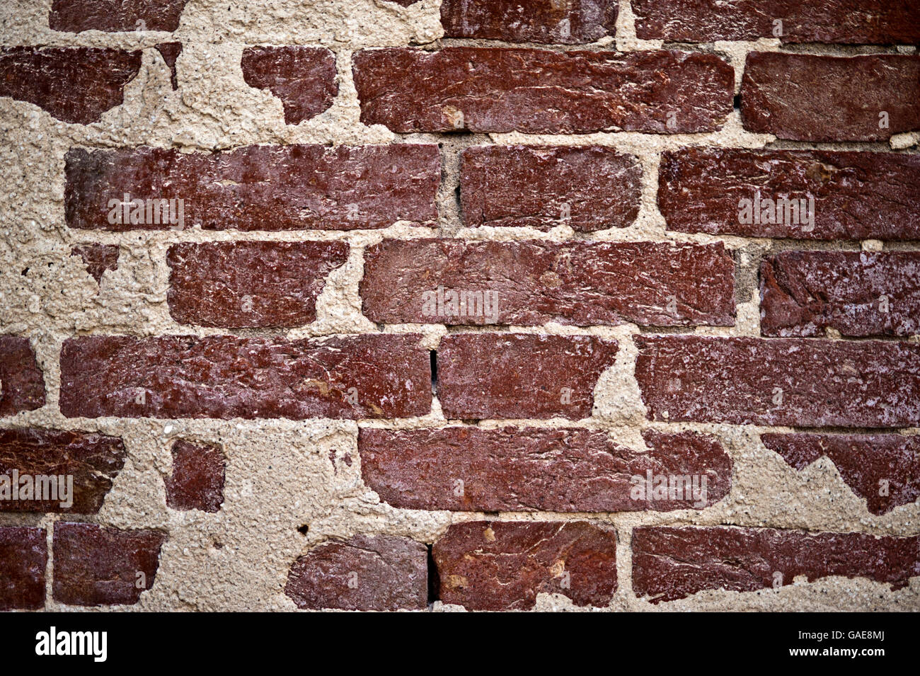 Reddish brick walls hi-res stock photography and images - Alamy