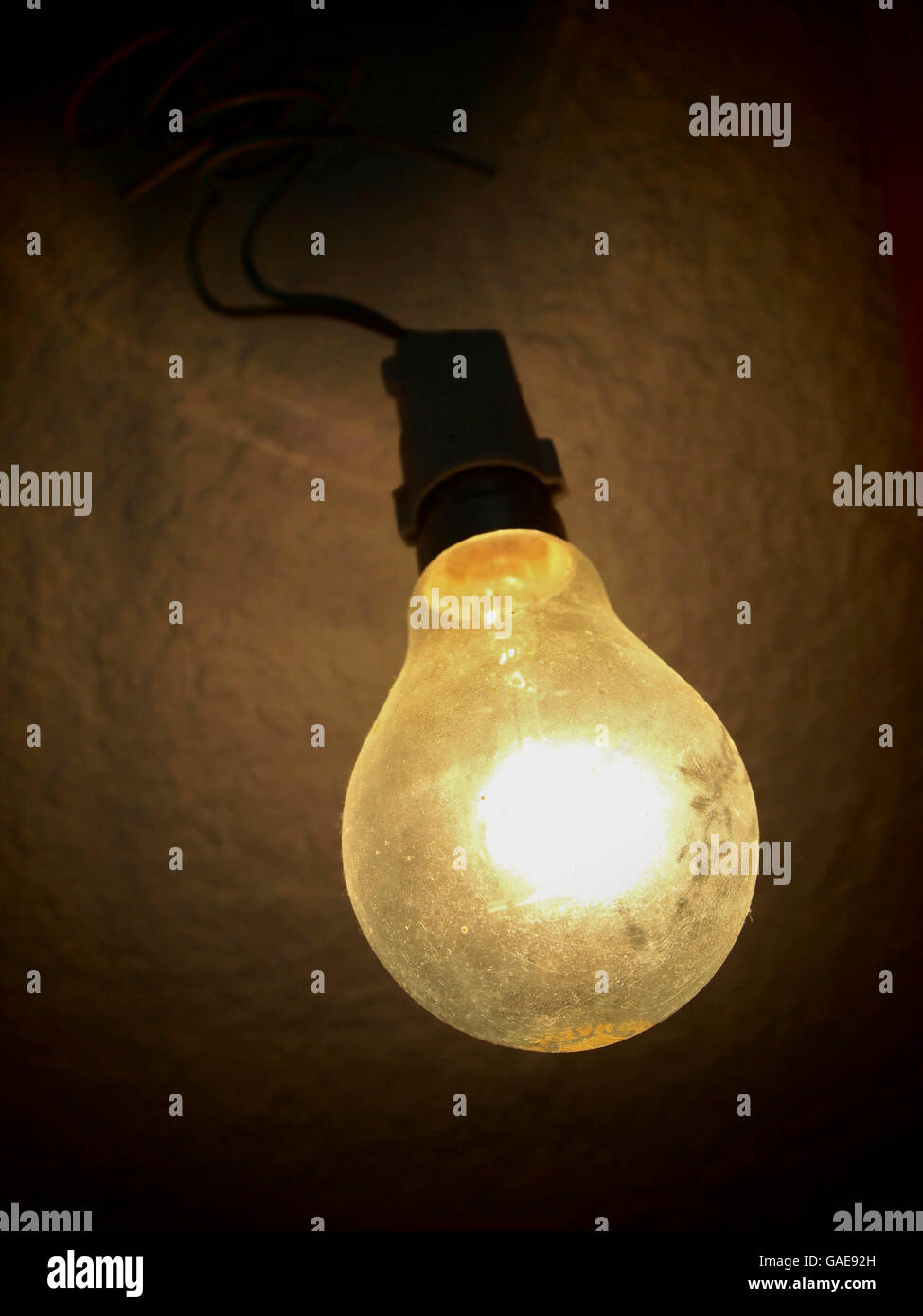 Electric bulb hi-res stock photography and images - Alamy