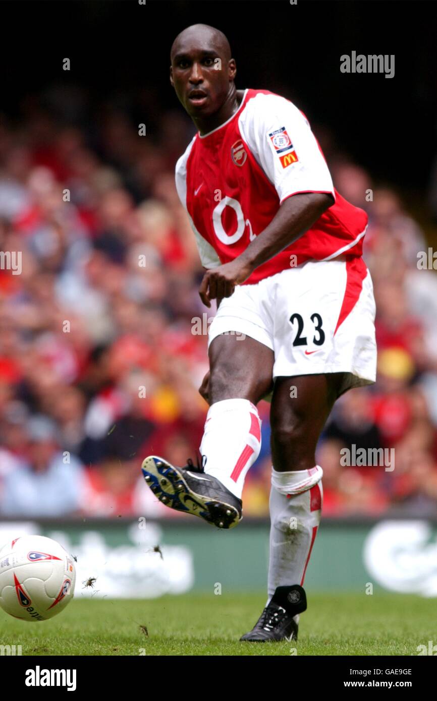 Soccer - FA Community Shield - Arsenal v Liverpool. Arsenal's Sol ...