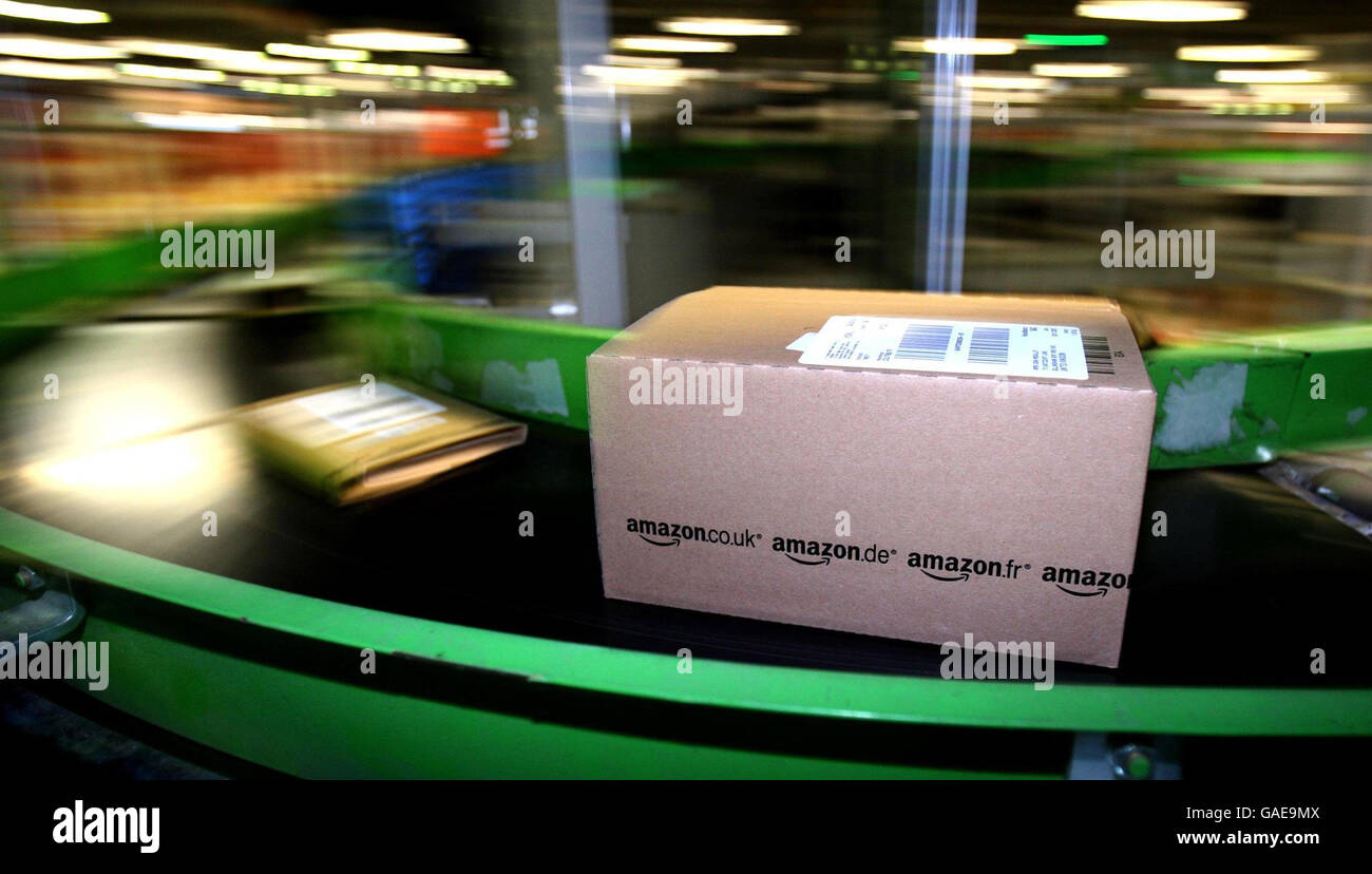 Amazon Warehouse Milton High Resolution Stock Photography and Images ...