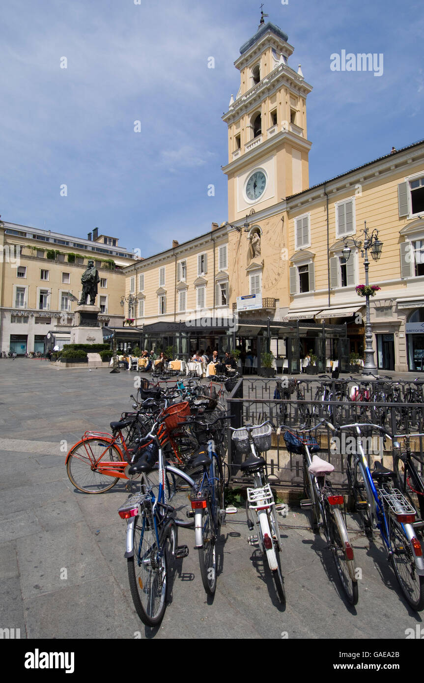 Piazza garibaldi parma hi-res stock photography and images - Alamy