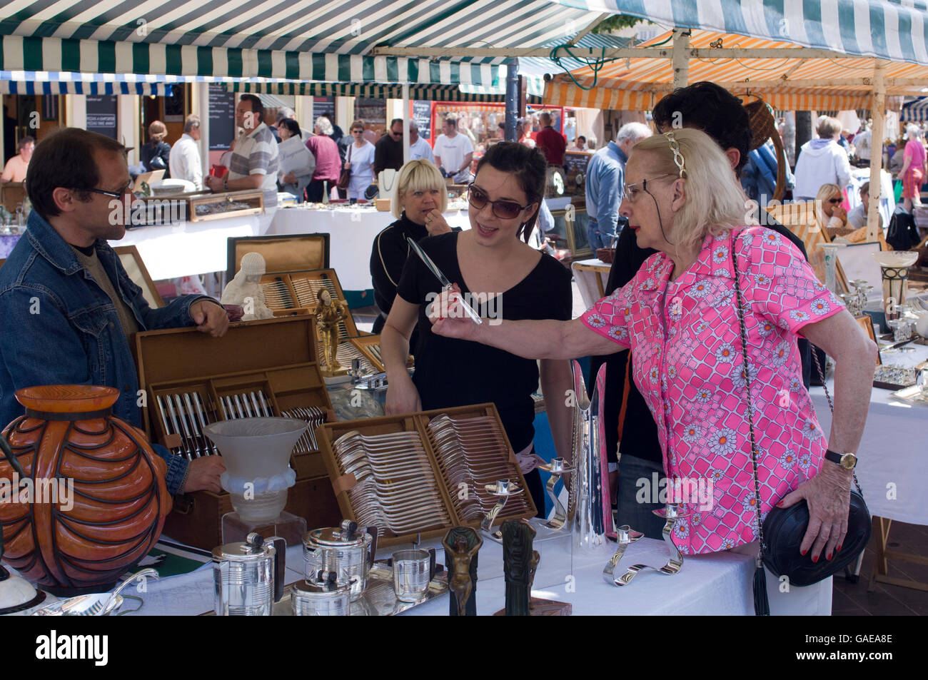 Marché à la Brocante, flea market, Cours Saleya, Nice, French Riviera ...