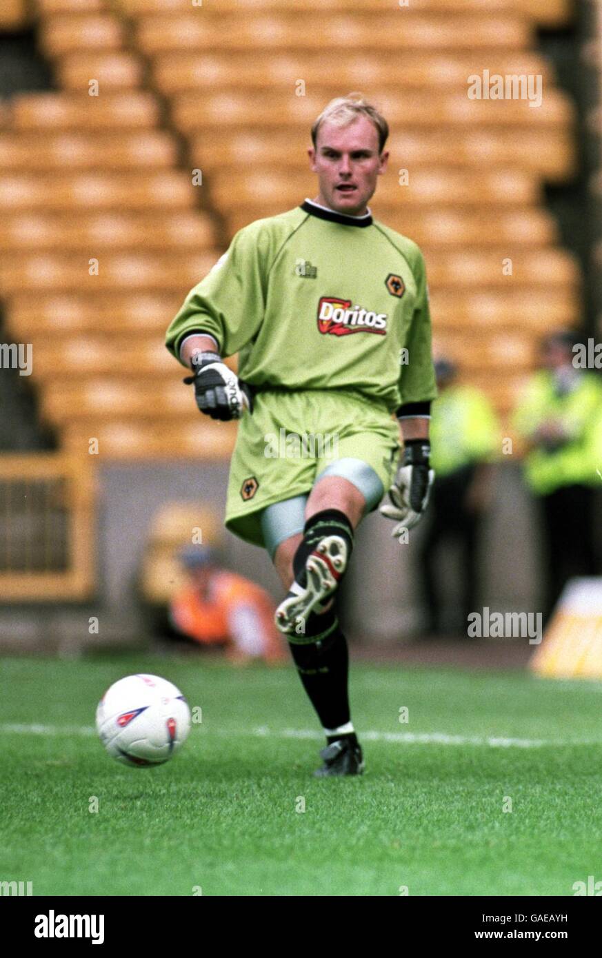 Wolverhampton wanderers goalkeeper michael oakes hi-res stock ...