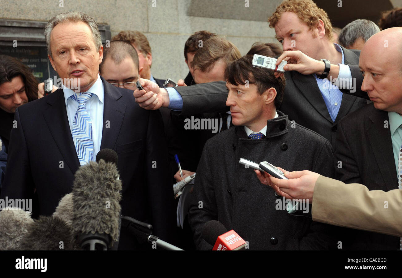 Mike fallon hi-res stock photography and images - Alamy