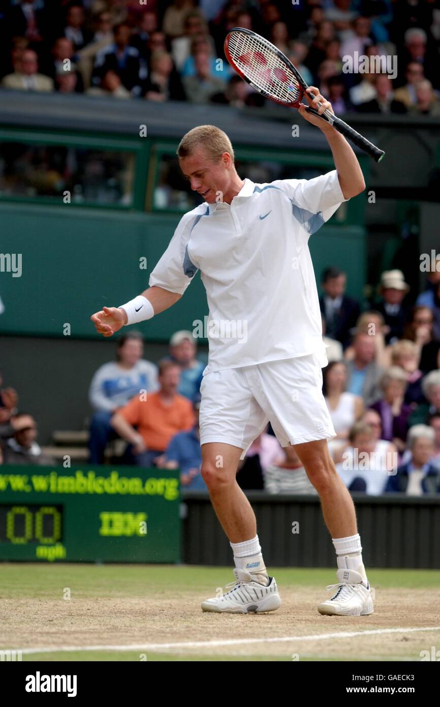 Tennis - Wimbledon 2002 - Men's Final Stock Photo - Alamy