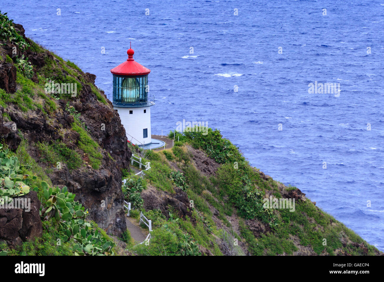 Makapu‘u Point Lighthouse overlooking the Pacific Ocean Stock Photo - Alamy