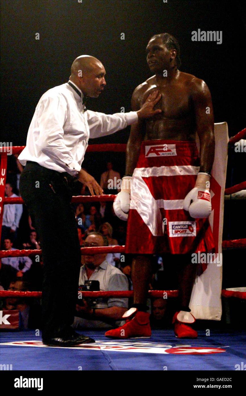 Boxing - Heavyweight Bout - Audley Harrison v Dominic Negus Stock Photo ...
