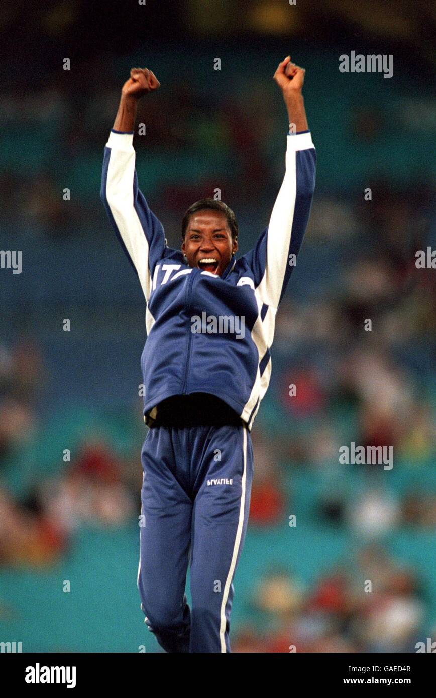 Athletics sydney 2000 olympics athletics hi-res stock photography and ...