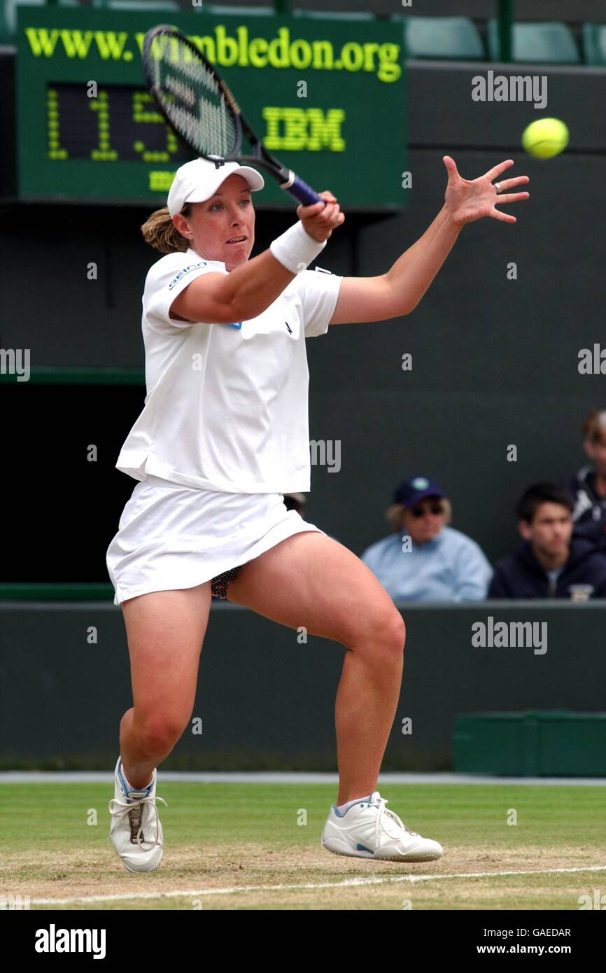 Tennis - Wimbledon 2002 - Fourth Round. Lisa Raymond in action against ...