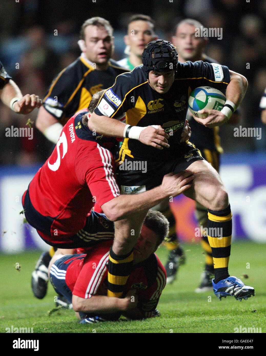 Rugbyu wasps full length ball running tackle tackling england mangrs hi ...