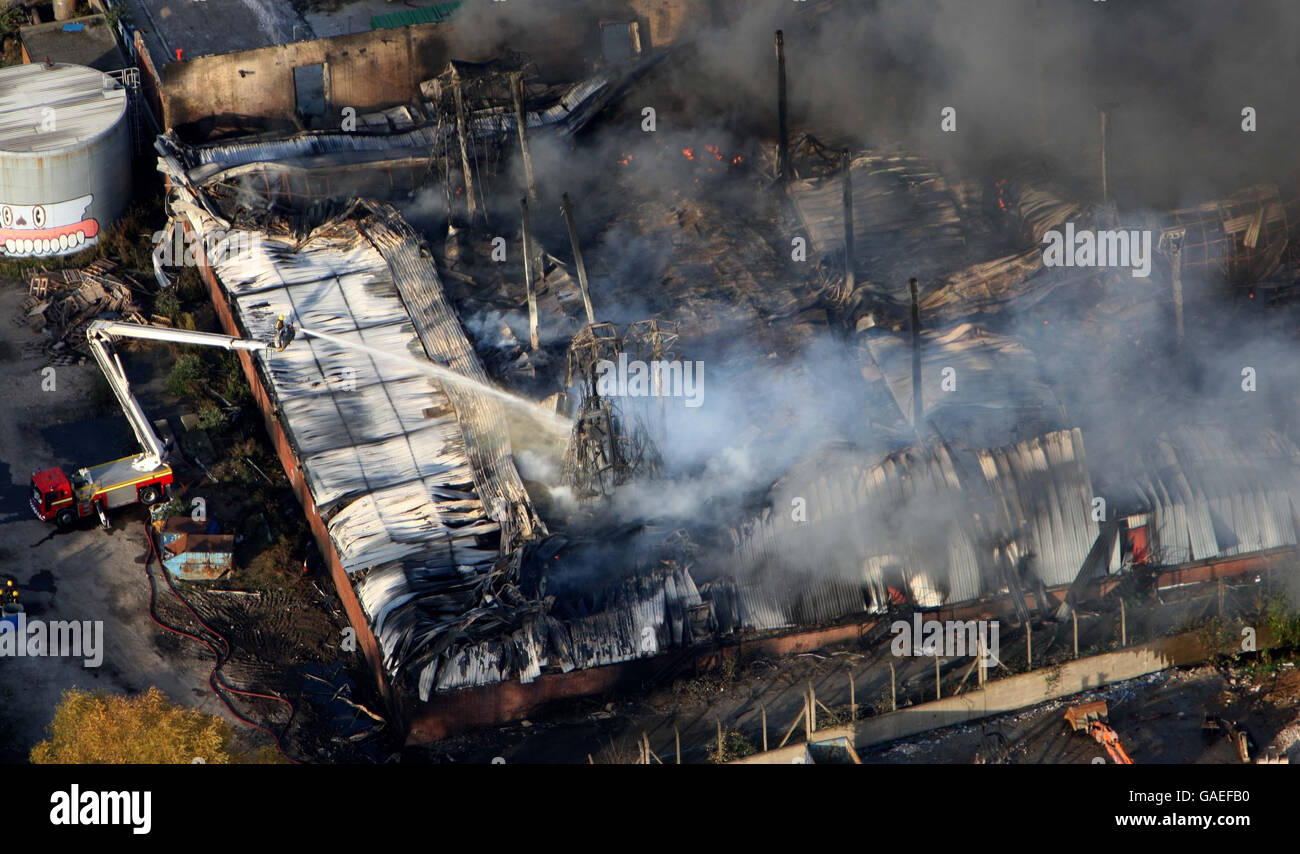 The smoke fire in stratford hi-res stock photography and images - Alamy