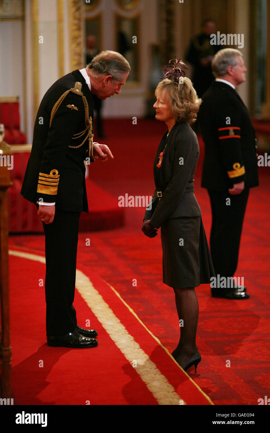 Dr. Anita Thomas from Saltash is made an OBE by The Prince of Wales at ...