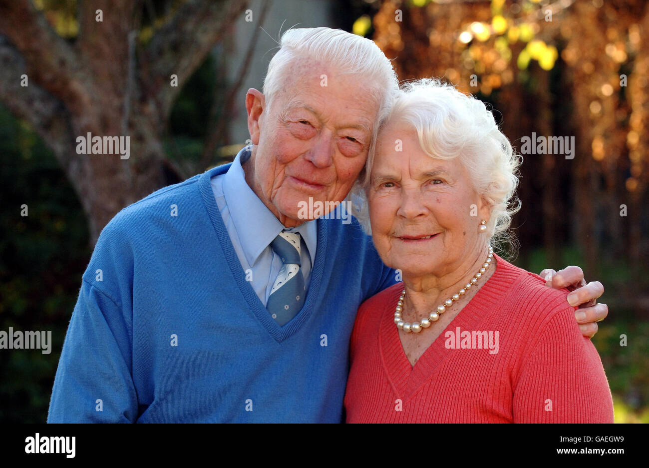Gordon and Molly Bailey of Hayes, Middlesex, who share their Diamond ...