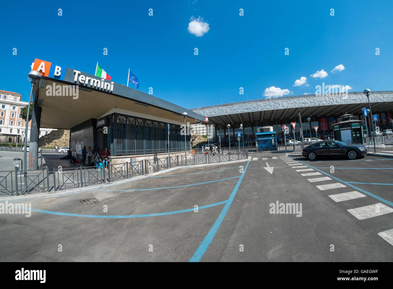 Rome Termini train station Stock Photo - Alamy