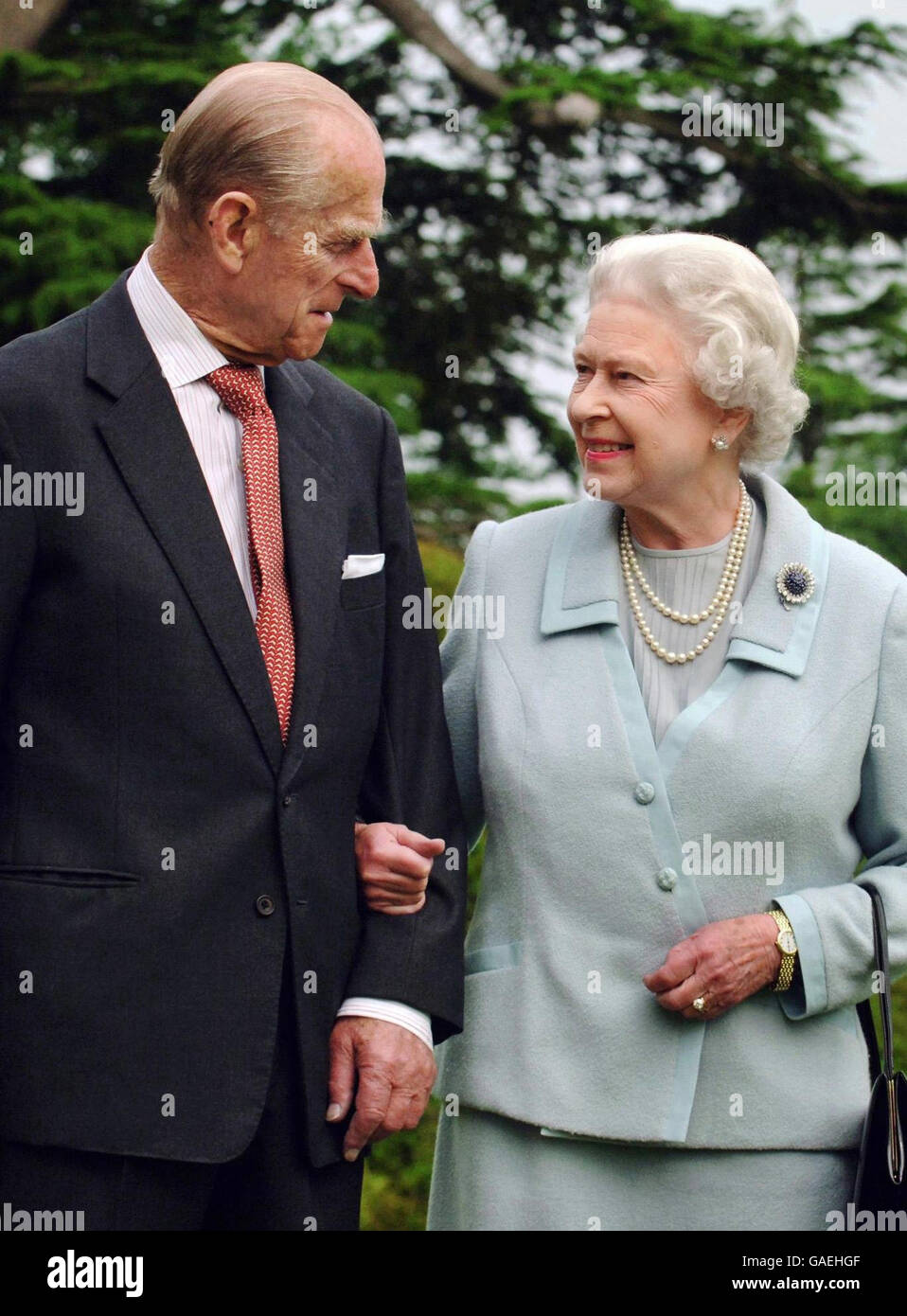 Queen elizabeth ii and the duke of edinburgh at broadlands earlier this ...