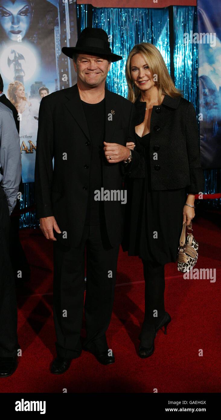 Micky Dolenz arrives at the premiere of Enchanted at the El Capitan ...