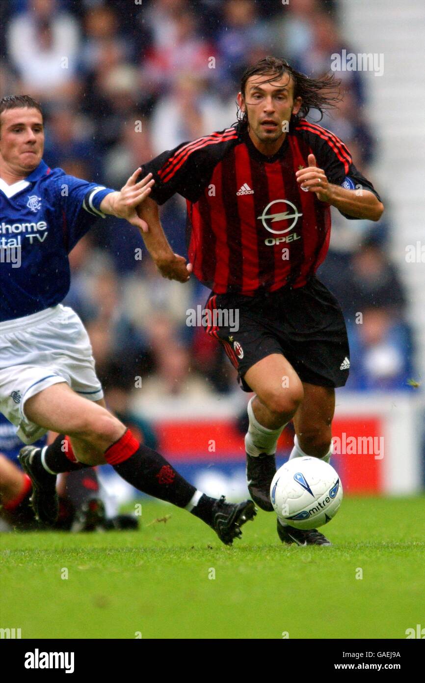 Ac milans andrea pirlo hi-res stock photography and images - Alamy