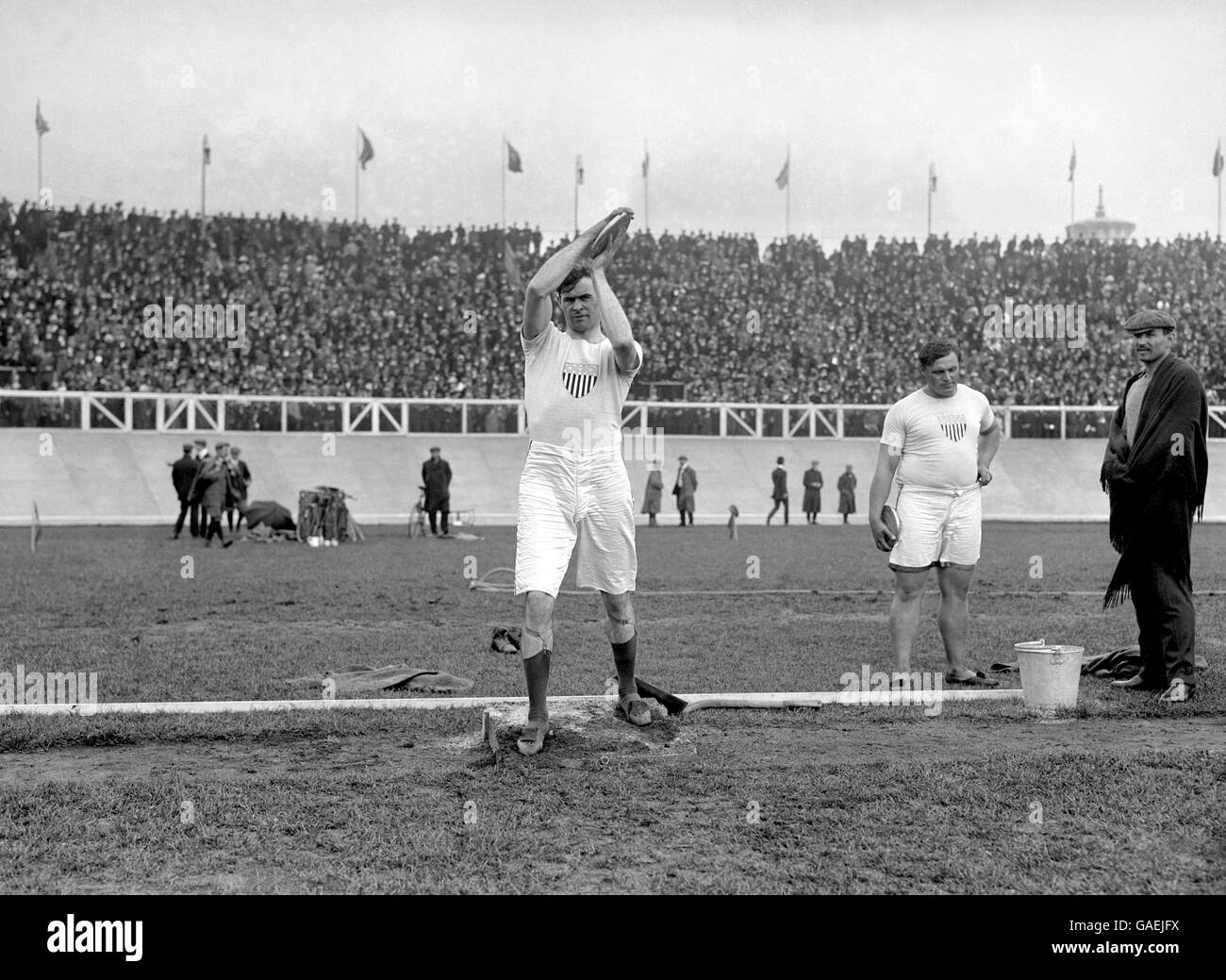 Summer Olympic Games 1908 - Athletics - White City Stadium Stock Photo ...