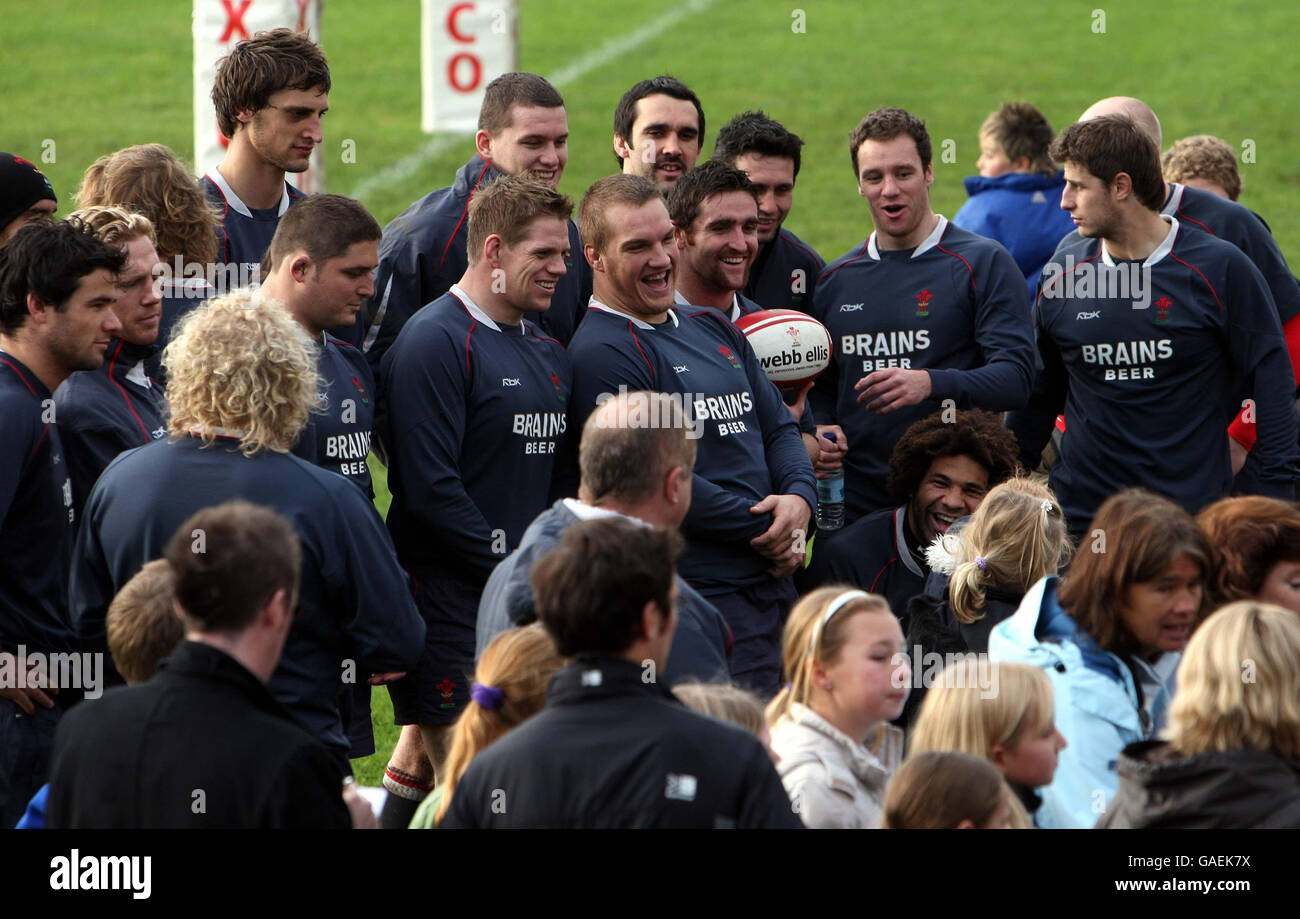 Rugby Union - Wales Training Session - Tenby Stock Photo - Alamy