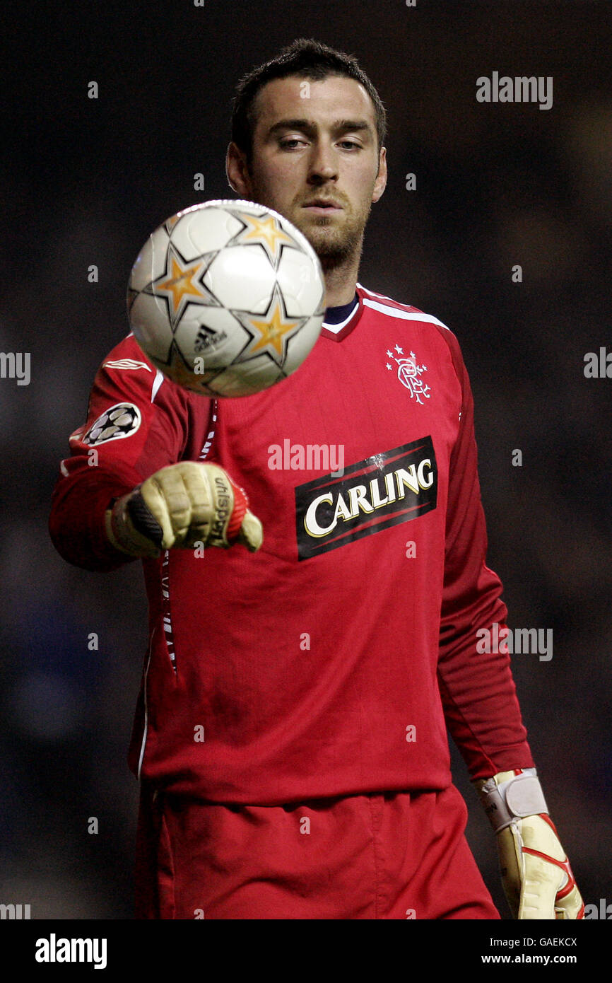 Allan mcgregor rangers goalkeeper hi-res stock photography and images ...
