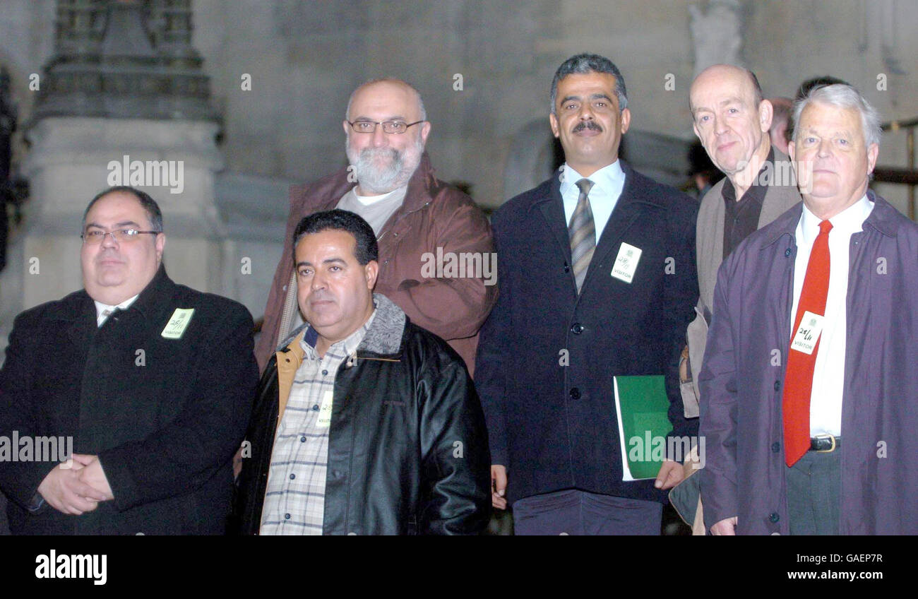 Supporters of the organization, Palestine Solidarity Campaign, from ...