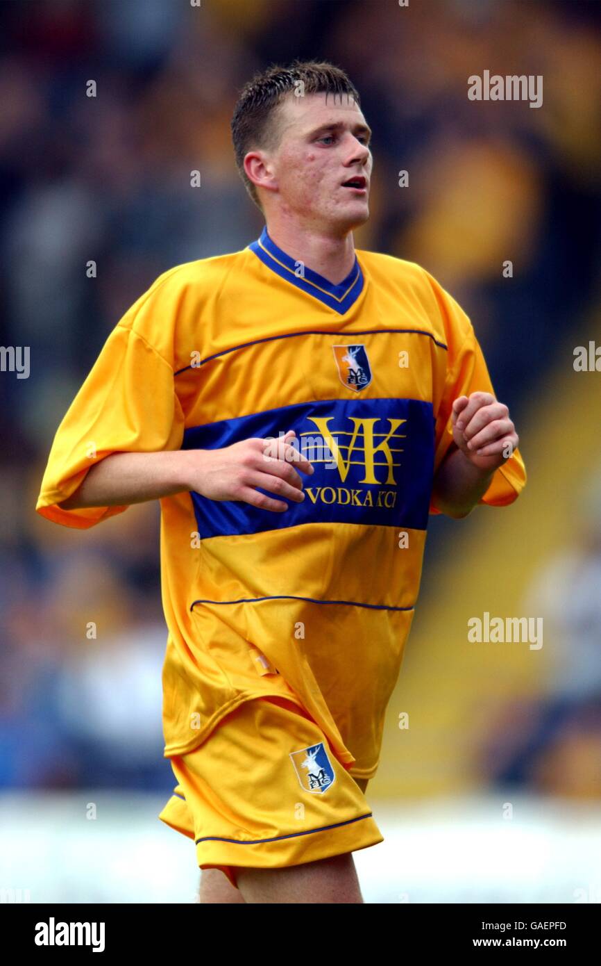 Mansfield towns colin larkin hi-res stock photography and images - Alamy