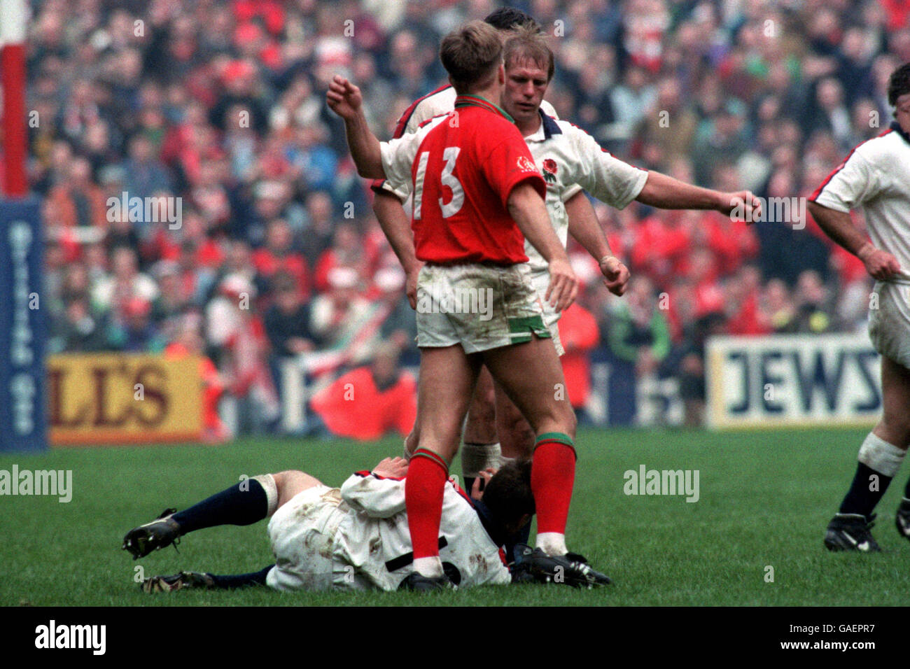 PETER WINTERBOTTOM [ENG] CLASHES WITH MIKE HALL [WAL]. WALES v ENGLAND ...