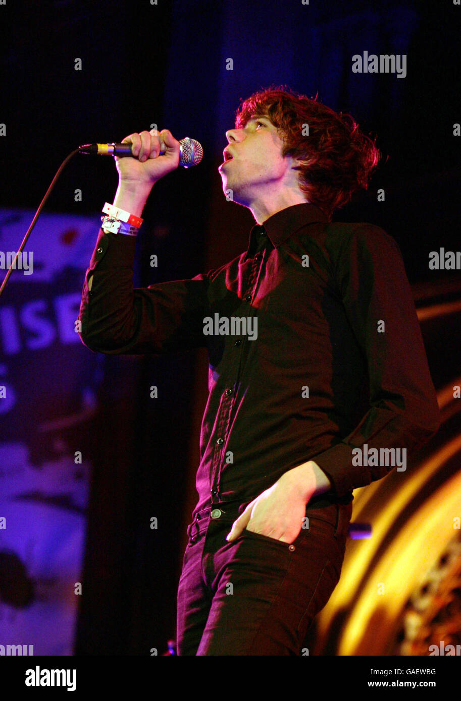 Little Noise Sessions - Joe Lean & The Jing Jang Jong Stock Photo - Alamy