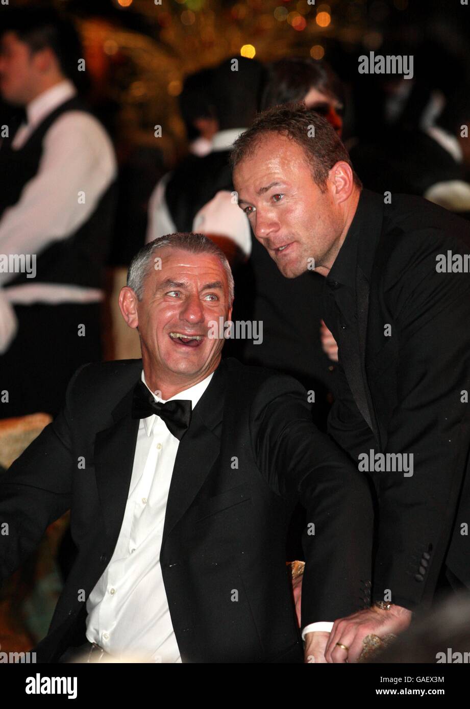 Alan shearer at the pfa centenary gala dinner hi-res stock photography ...