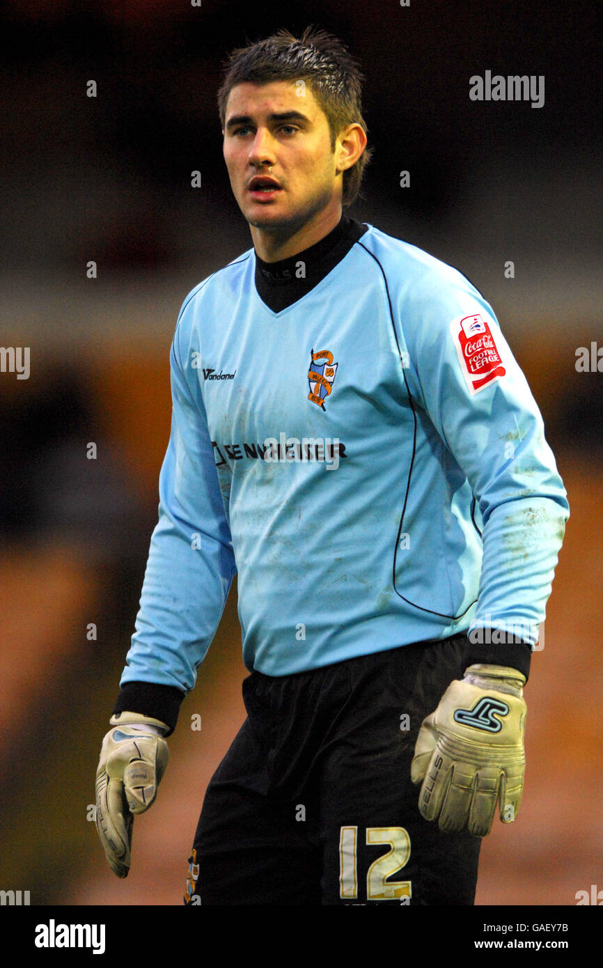 Goalkeeper joe anyon hi-res stock photography and images - Alamy