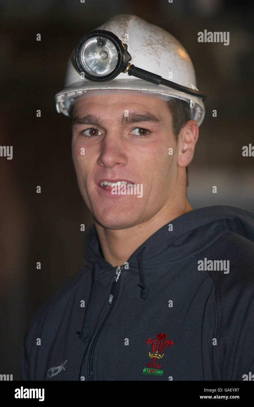 Mark jones big pit hi-res stock photography and images - Alamy