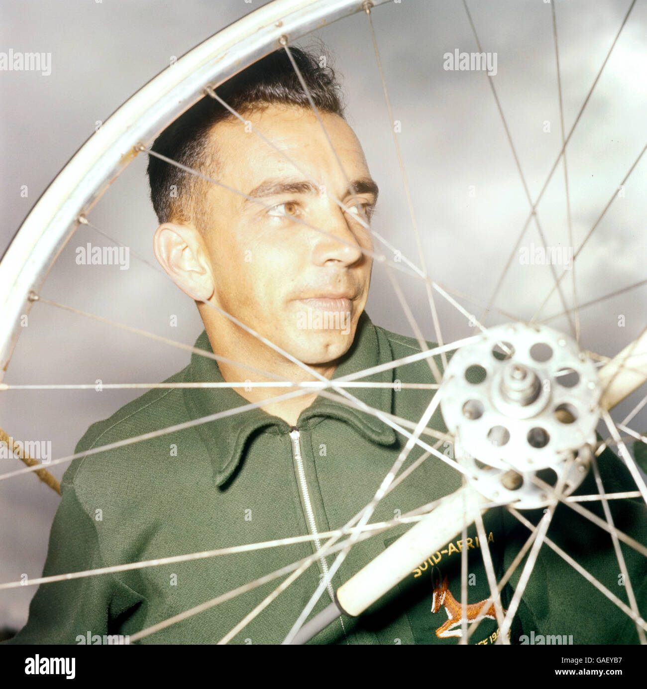 1958 british empire and commonwealth games cycling cardiff hi-res stock ...