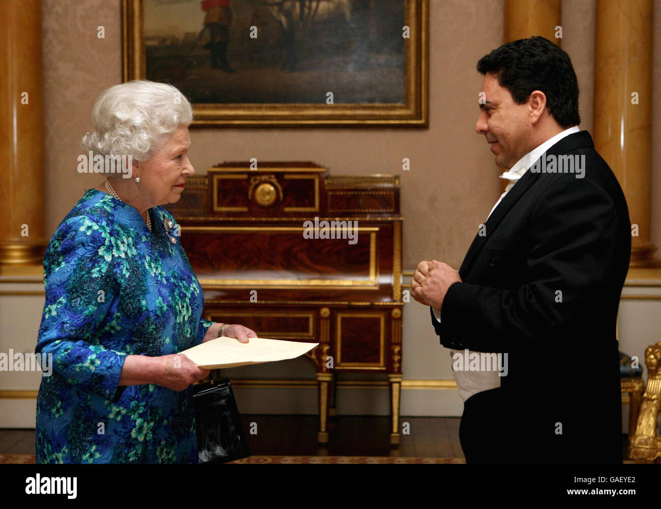 Queen Elizabeth II receives His Excellency the Ambassador of Venezuela ...