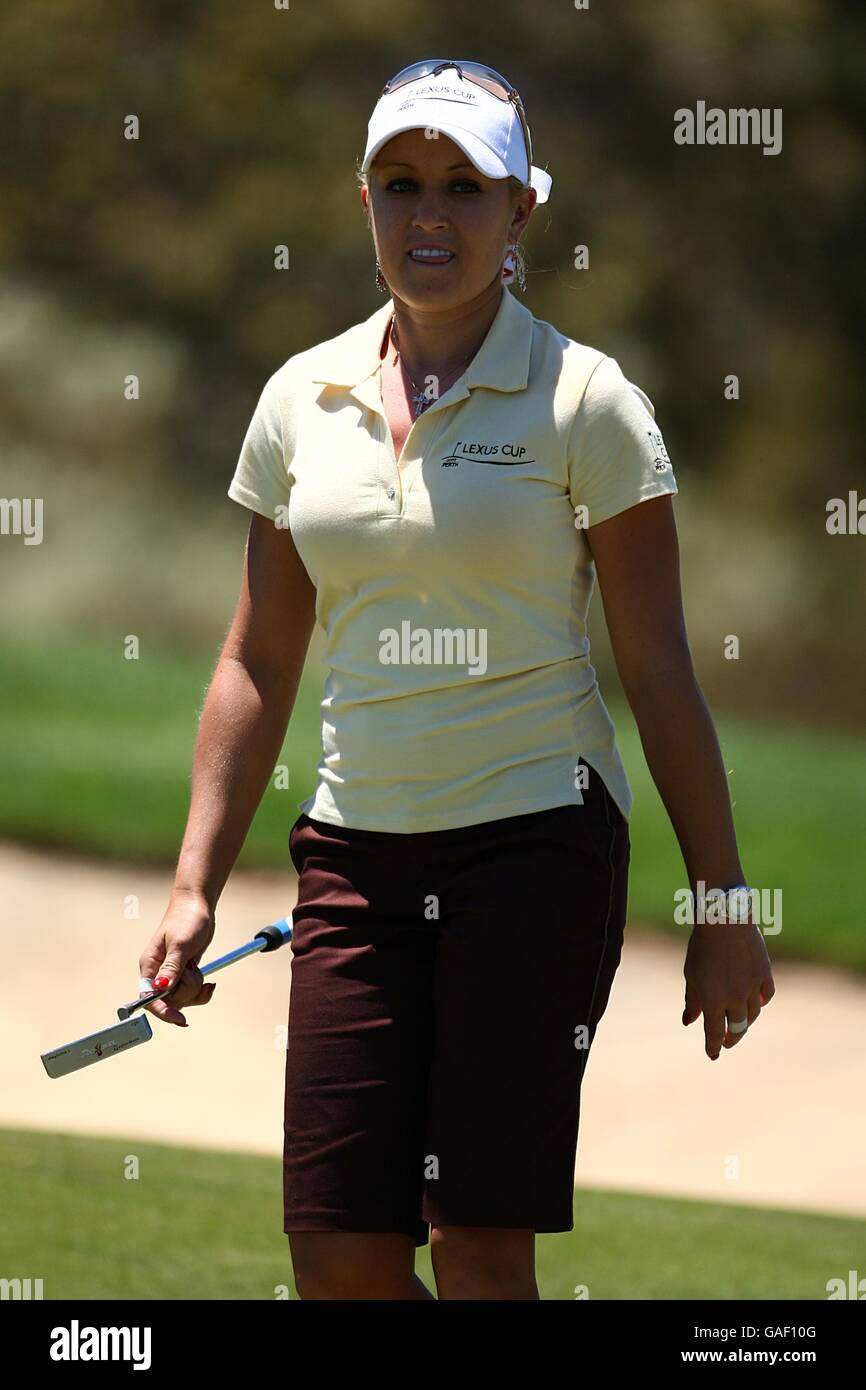 Natalie Gulbis Golf