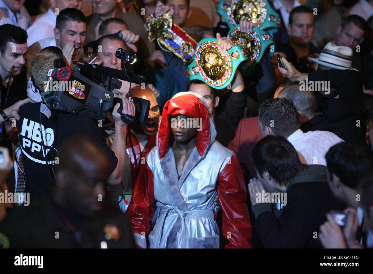 Floyd mayweather belt hi-res stock photography and images - Alamy