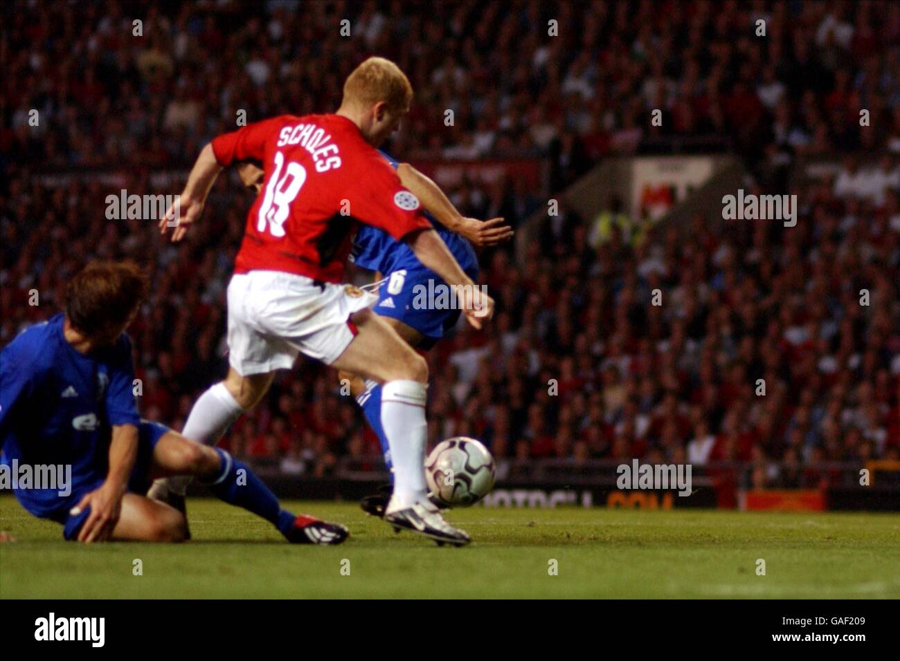 Manchester united box hi-res stock photography and images - Alamy