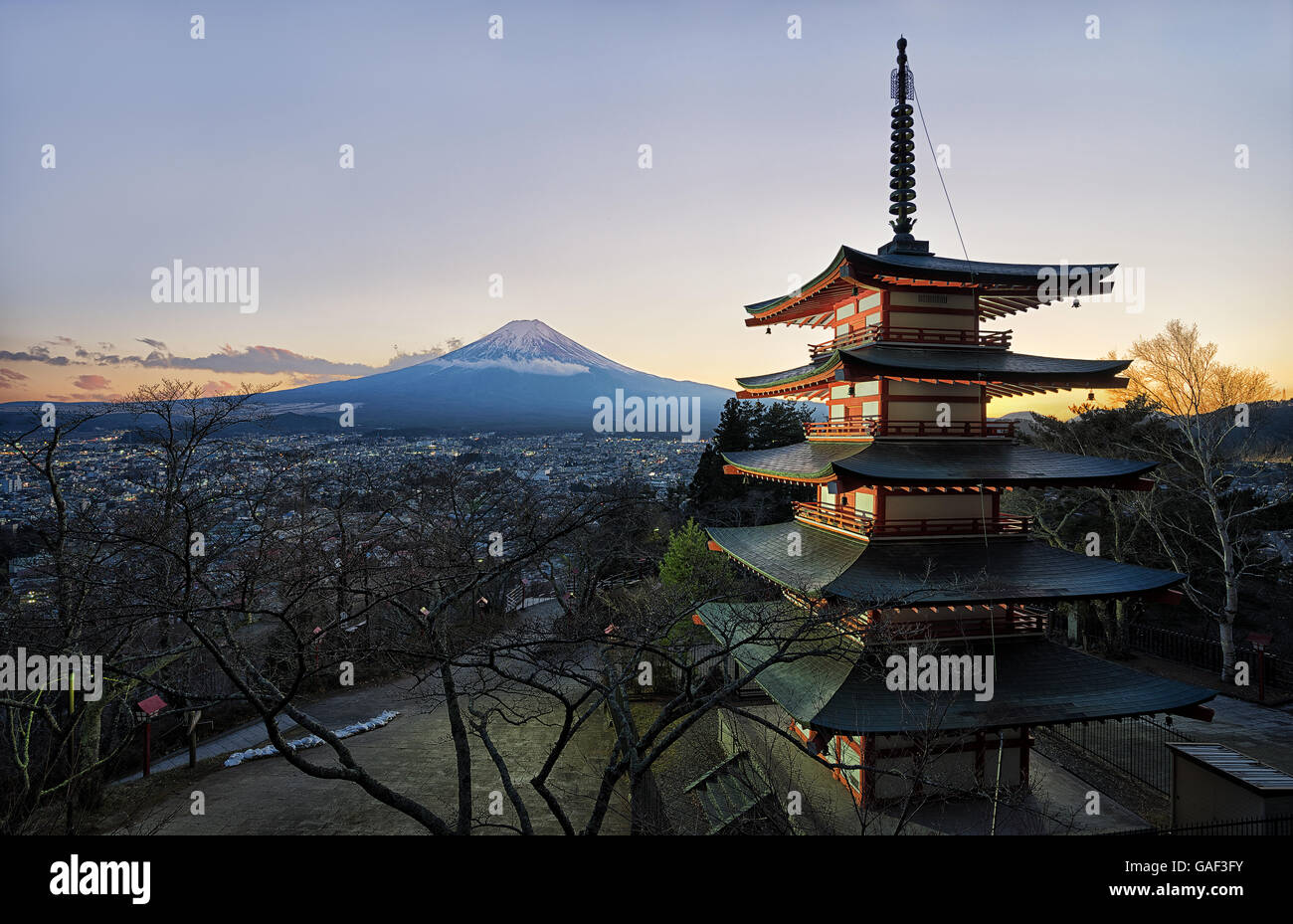 Fujiyoshida hi-res stock photography and images - Alamy