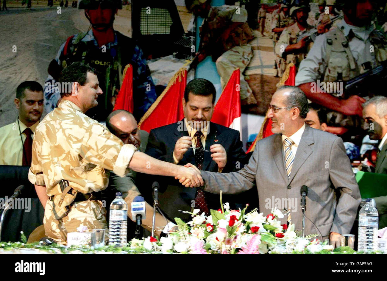 Governor of basra hi-res stock photography and images - Alamy