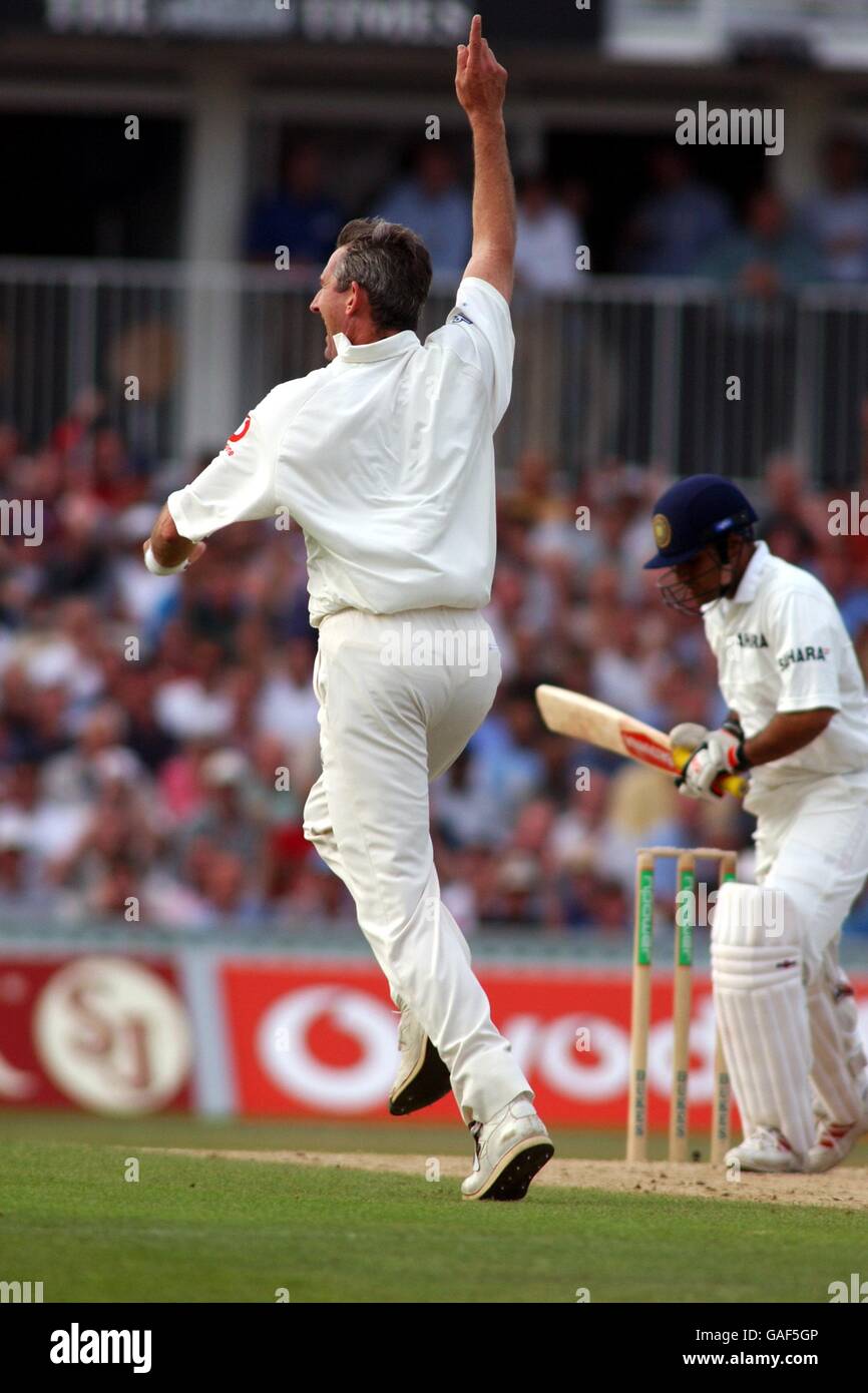 Emp16 caddick eng v ind day 2 two High Resolution Stock Photography and ...