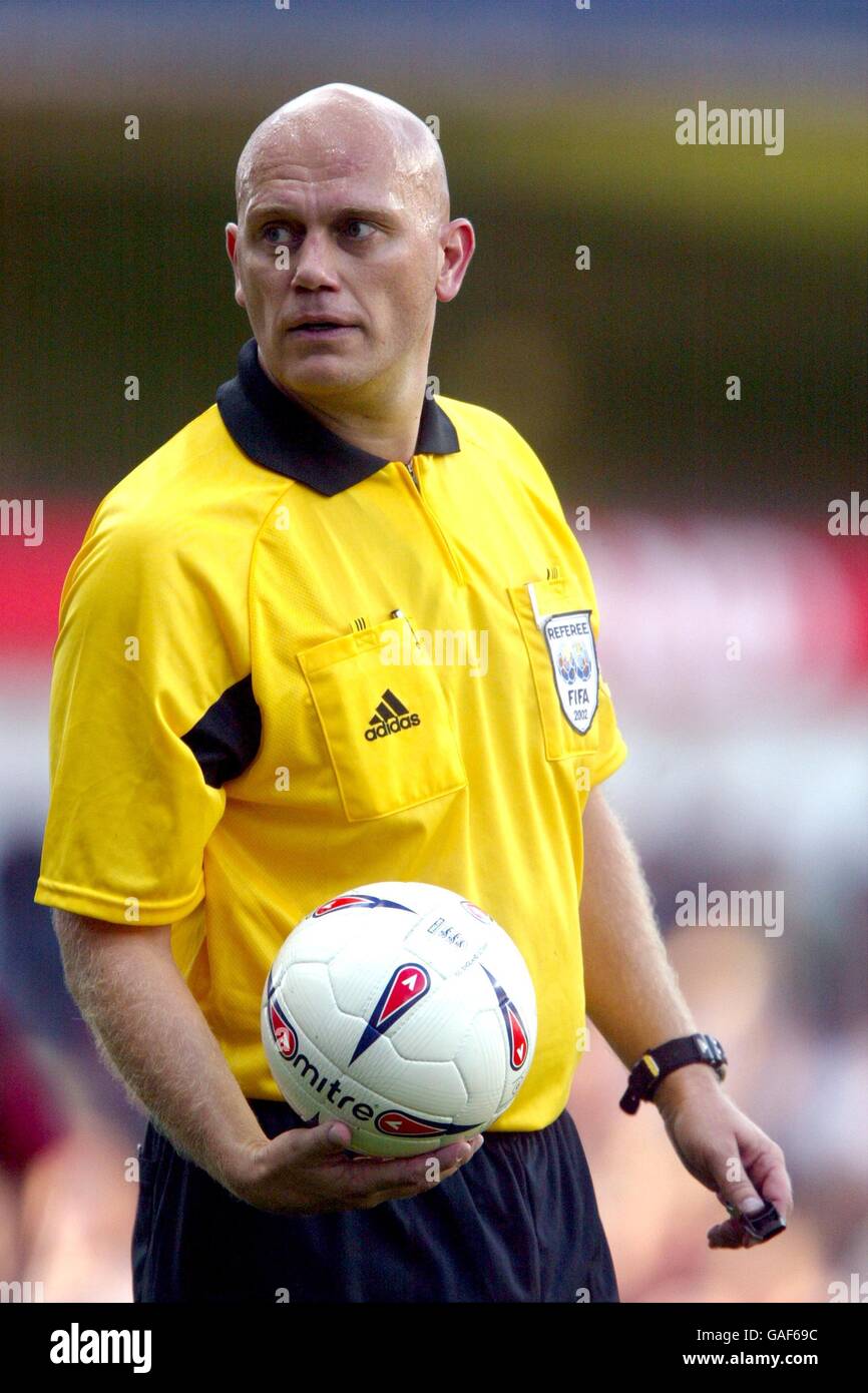 Soccer - International Friendly - England v Portugal. Referee Tom ...