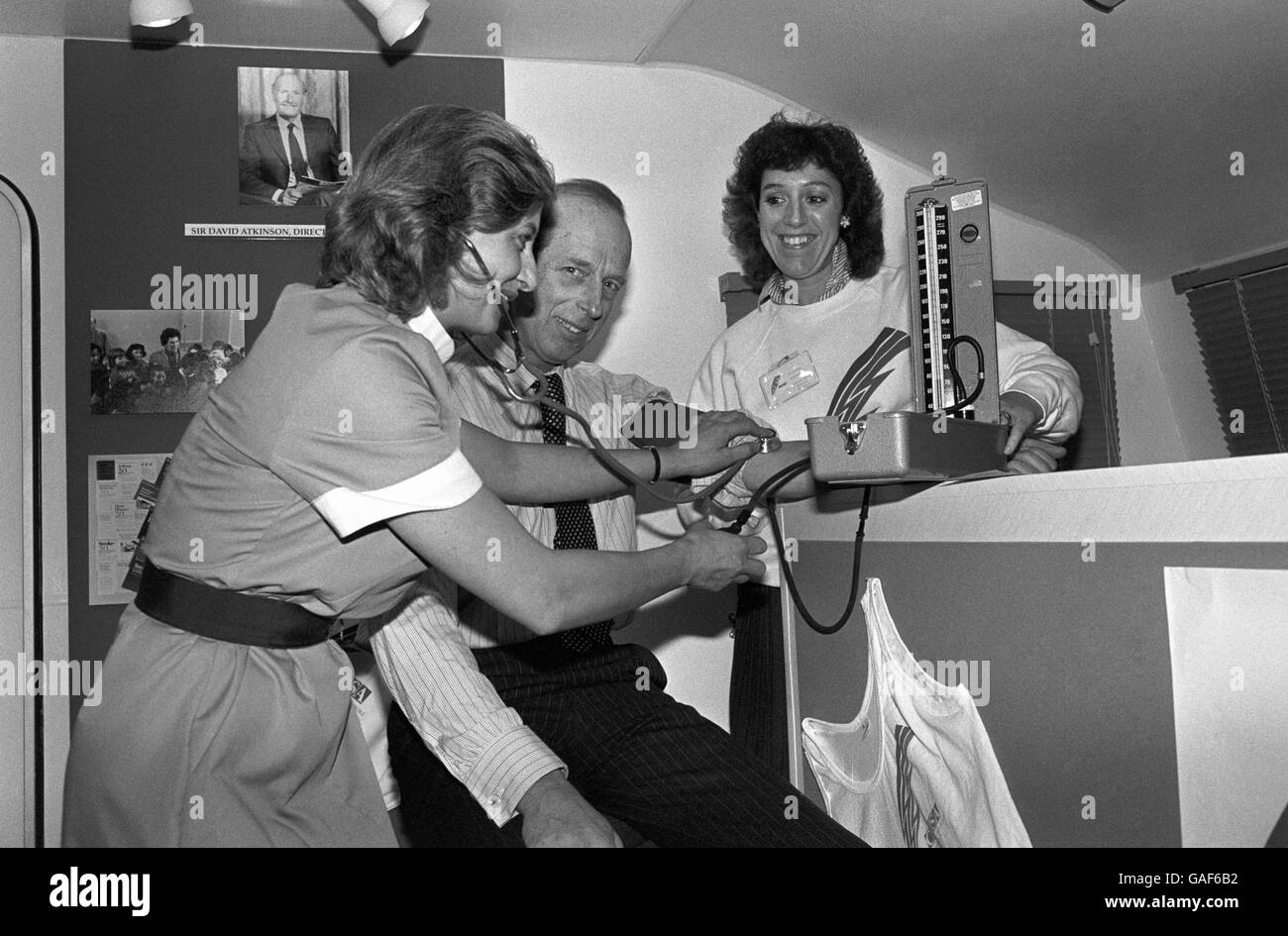 Uniform pressure Black and White Stock Photos & Images - Alamy